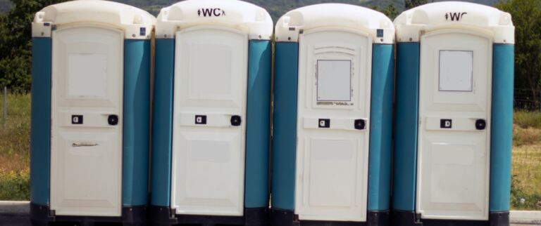 Hoe maak je veilig gebruik van een openbaar toilet?