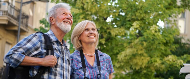 Reizen voor senioren naar verre landen: Slim van A naar B