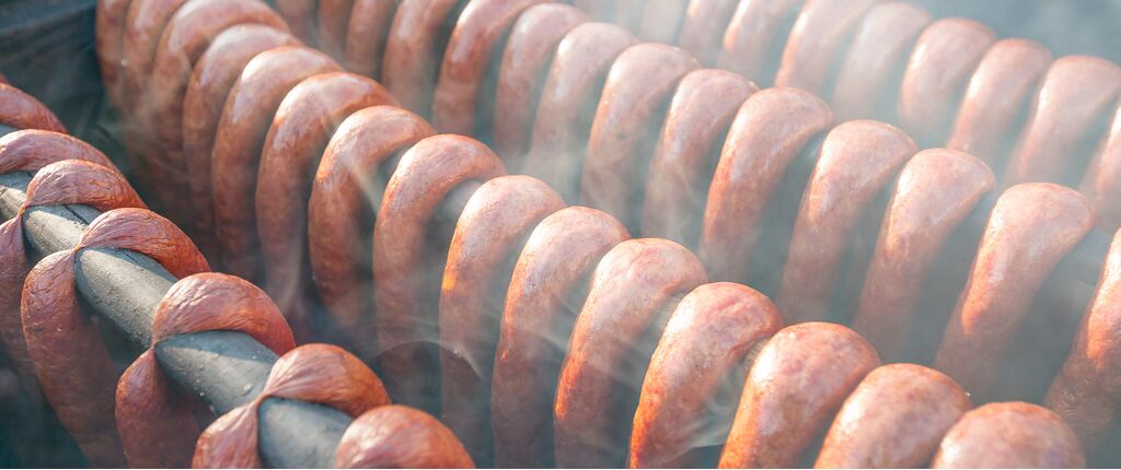 Verdwijnt rookworst uit de winkel door verbod op rookaroma's?